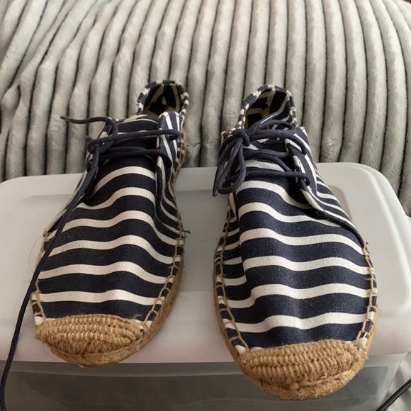GAP | Shoes | Gap Stripped Shoes | Poshmark